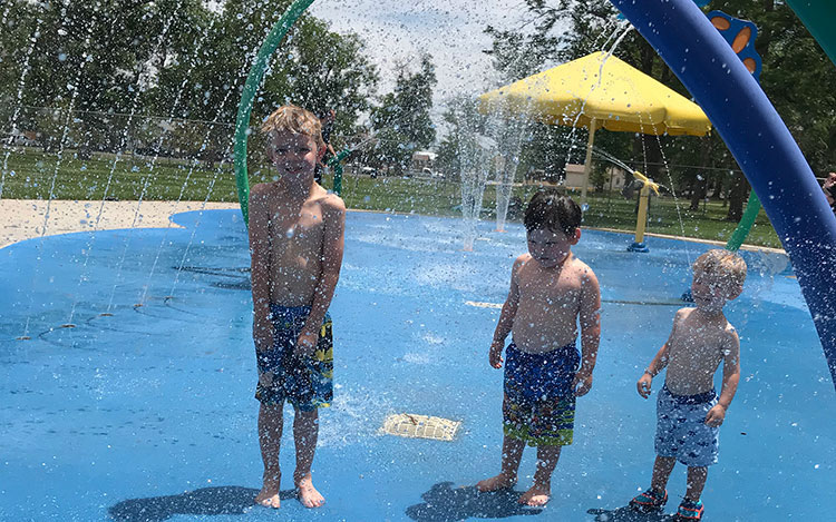 10 Amazing Water Parks + Splash Pads in Northern Colorado - The NoCo Voice
